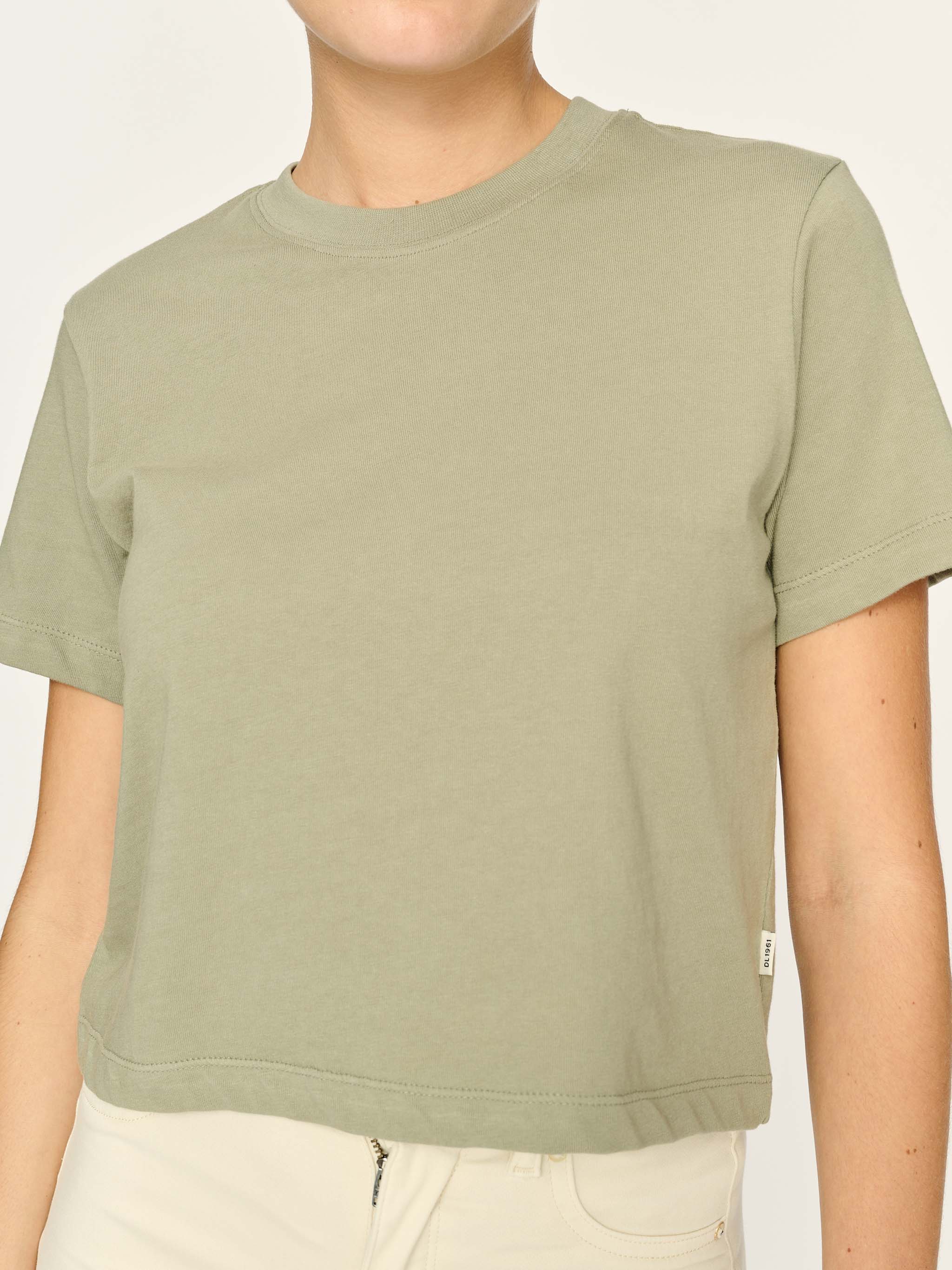 Essential Tee | Alpine Green – DL1961